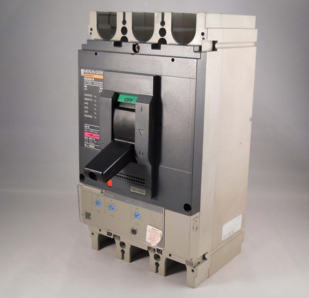 Merlin Gerin MCCB 400 Amp Triple Pole 3 Phase Compact 400A STR23SE ...