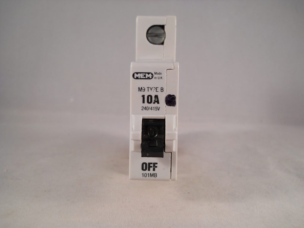MEM MCB Type B 10 Amp M9 Single Pole 10A Memshield Circuit Breaker ...