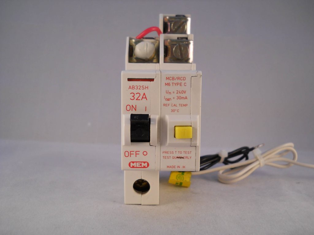 MEM Memera 2000 RCBO MCB/RCD 32 Amp 30mA Type C 32A RCD Memshield 2 ...