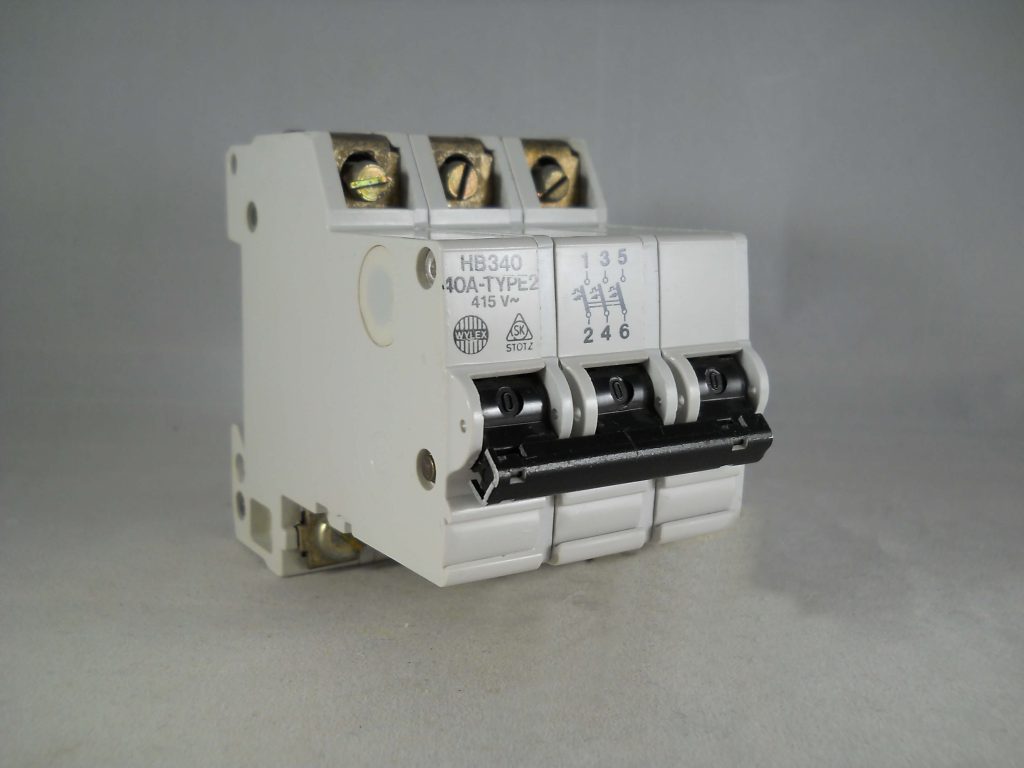 Wylex MCB 40 Amp Type 2 M9 Triple Pole 3 Phase 40A S213 Stotz Kontakt ...