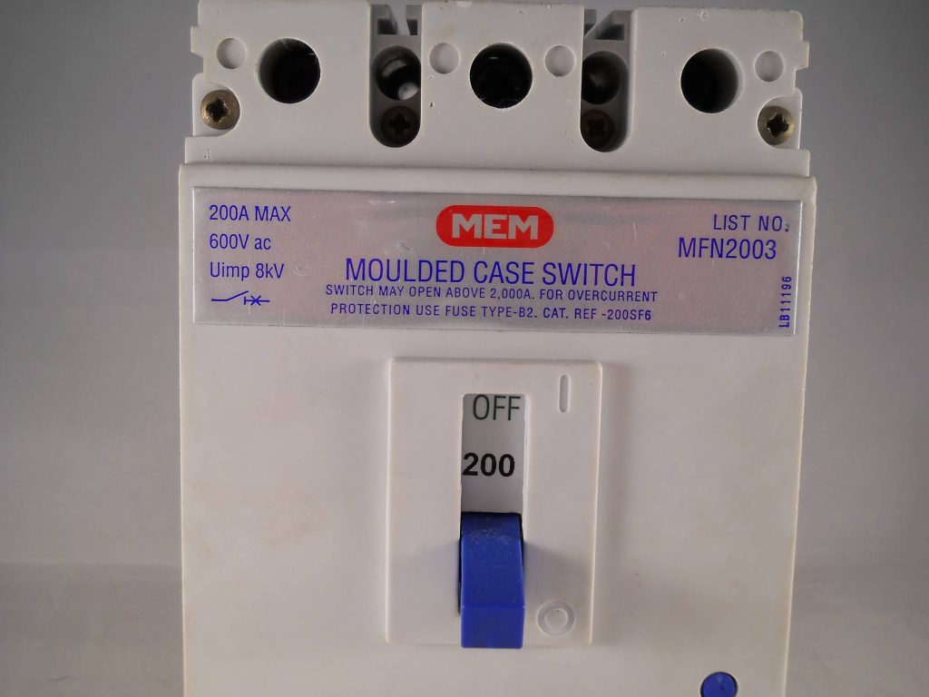 MEM 200 Amp Triple Pole 200A Moulded Case Switch Disconnector Memshield ...