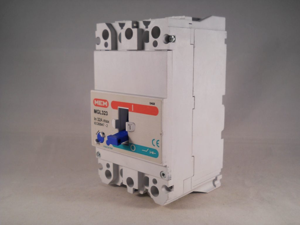MEM MCCB 32 Amp Triple Pole 32A 3 Phase Breaker Bill TLG323 Memshield 2 ...