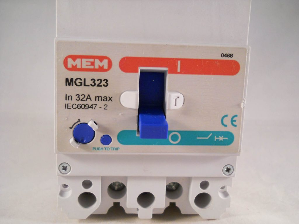 MEM MCCB 32 Amp Triple Pole 32A 3 Phase Breaker Bill TLG323 Memshield 2 ...