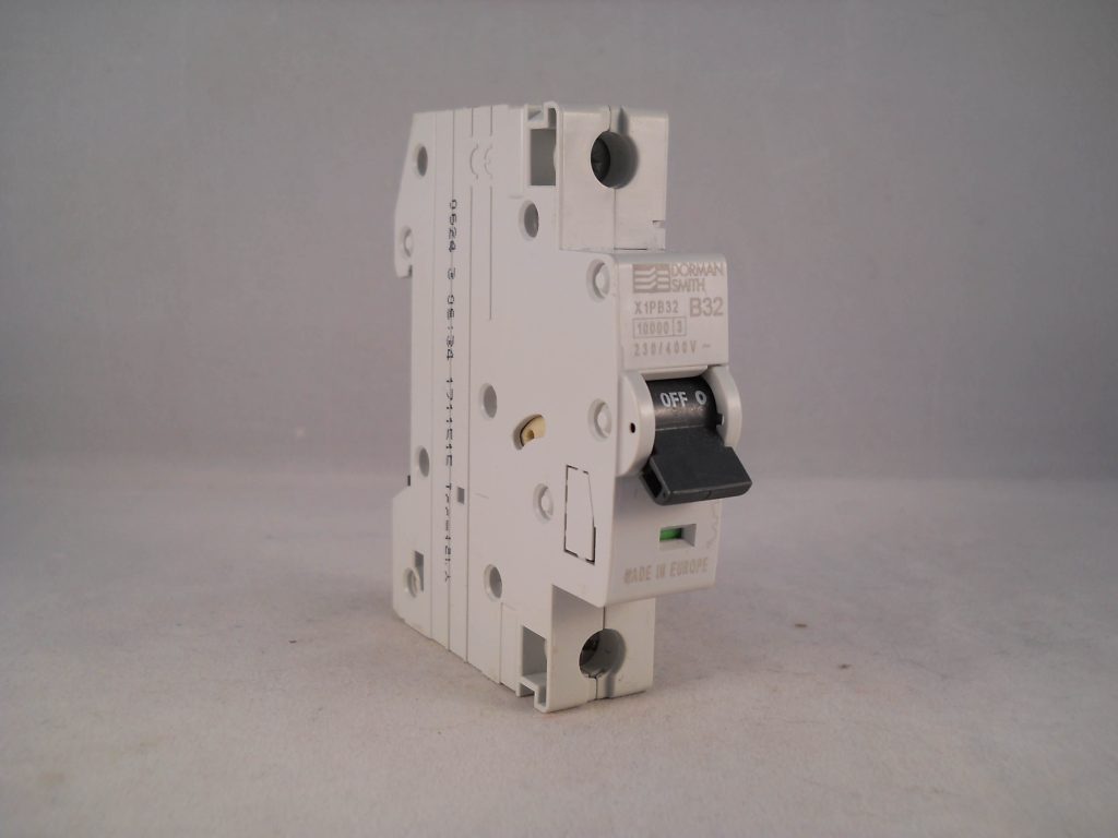Dorman Smith MCB 32 Amp Type B 32A Single Pole Loadlimiter Breaker ...