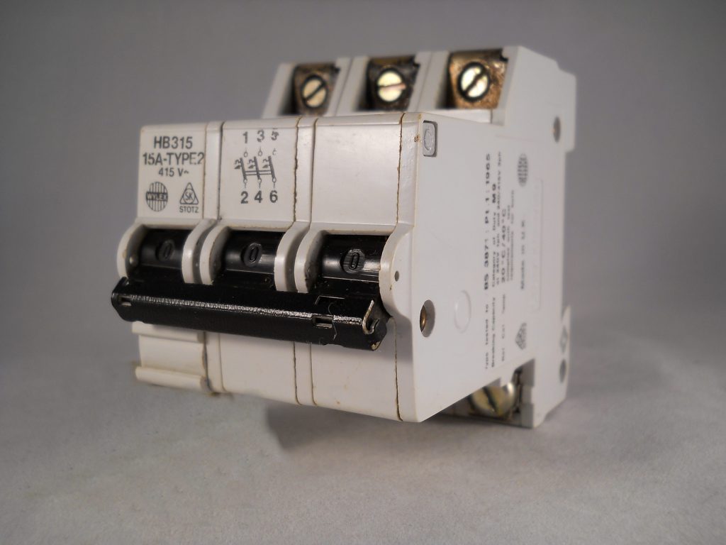 Wylex MCB 15 Amp Type 2 M9 Triple Pole 3 Phase 15A S213 Stotz Kontakt ...