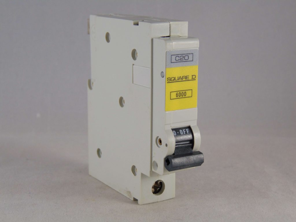 Square D QOE MCB 20 Amp Single Pole Circuit Breaker Type C 20A QO120EC6 ...