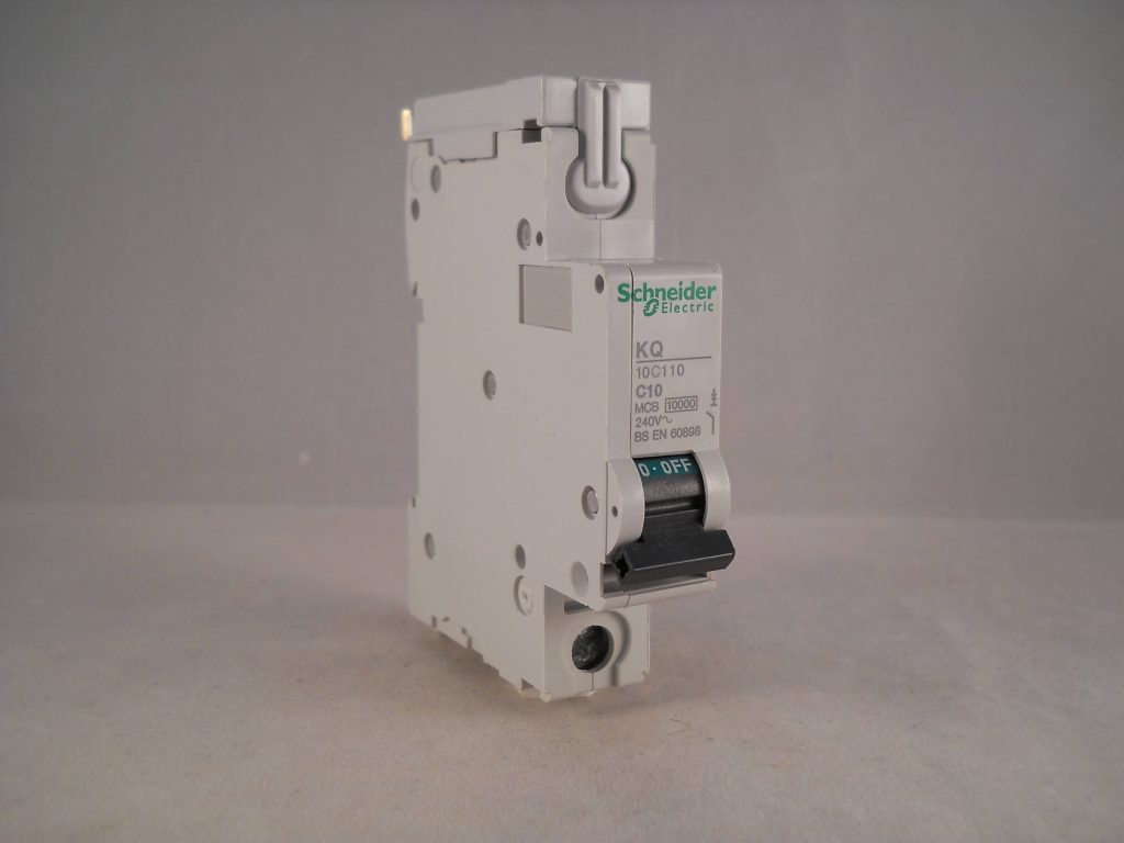Schneider KQ MCB 10 Amp Type C Single Pole 10A Breaker Square D C10 ...