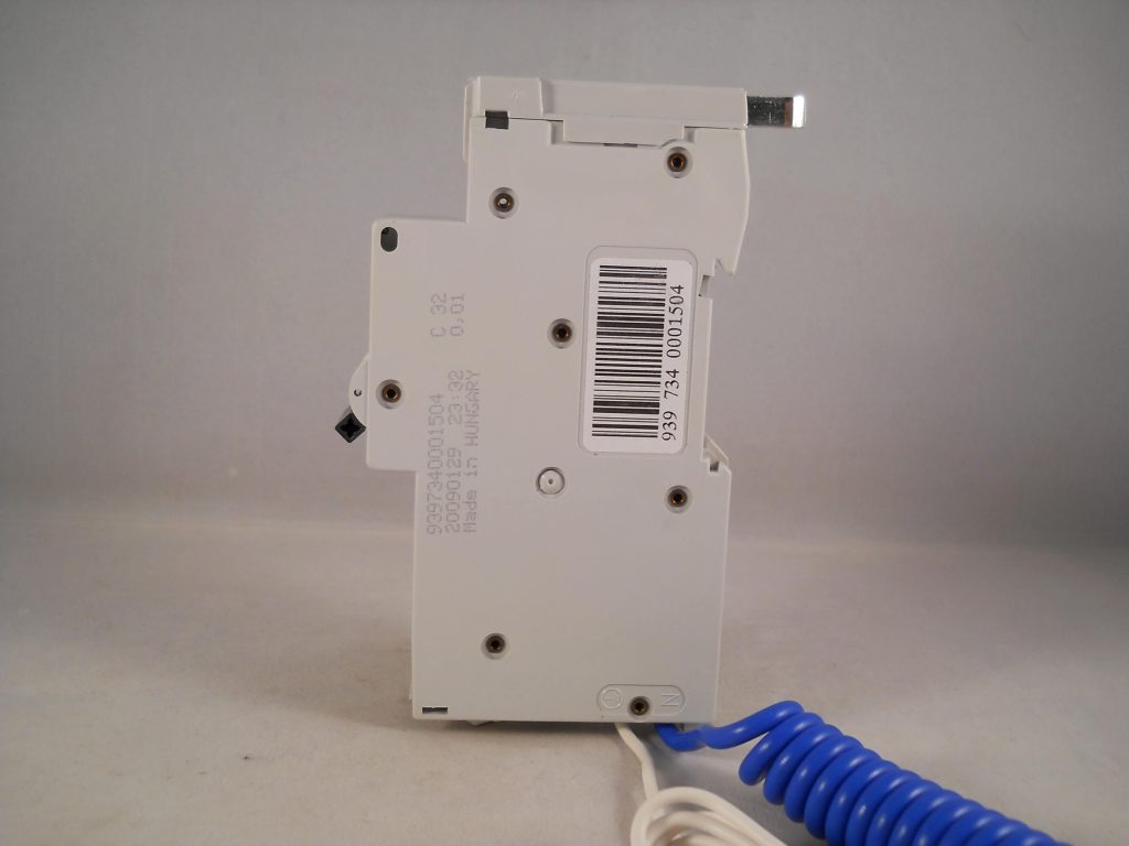 Square D RCBO 32 Amp 10mA Type C 32A KQ SQOR Loadcentre Schneider ...