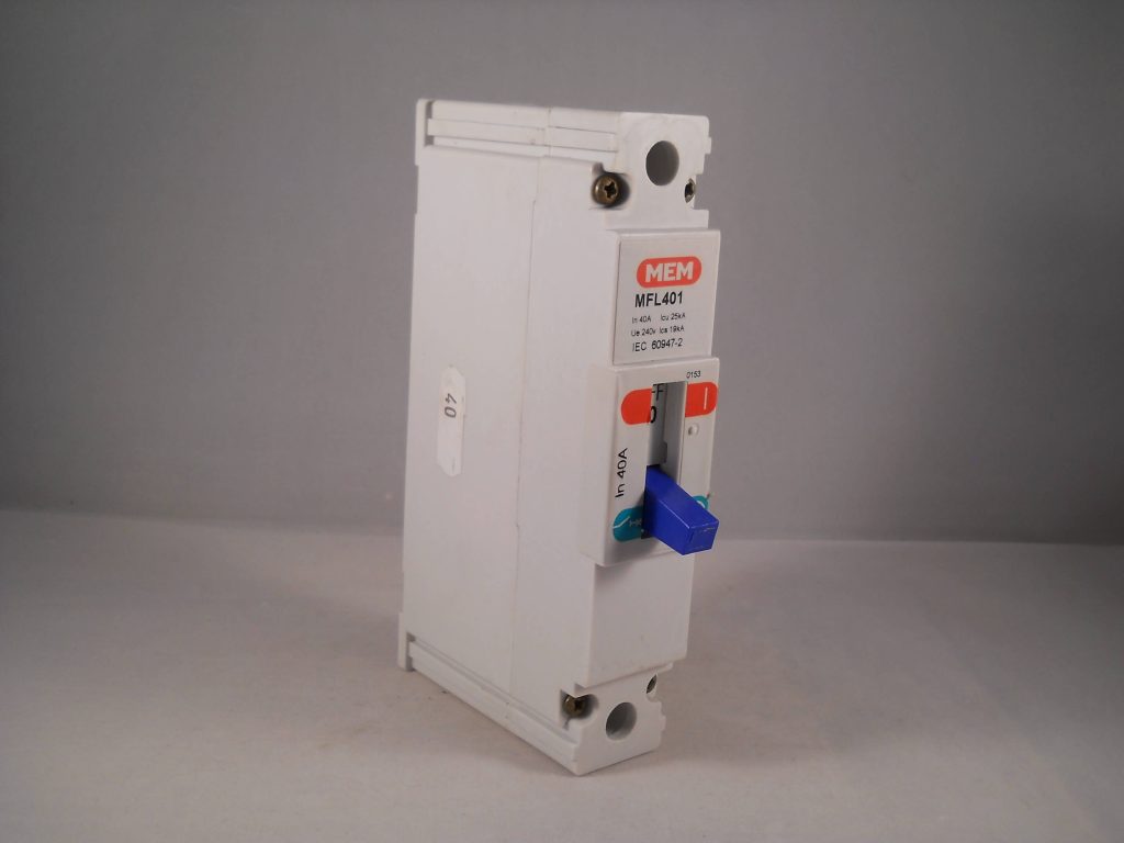 MEM MCCB 40 Amp Single Pole 40A Breaker Memshield 2 Bill TLF401 MFL401 ...