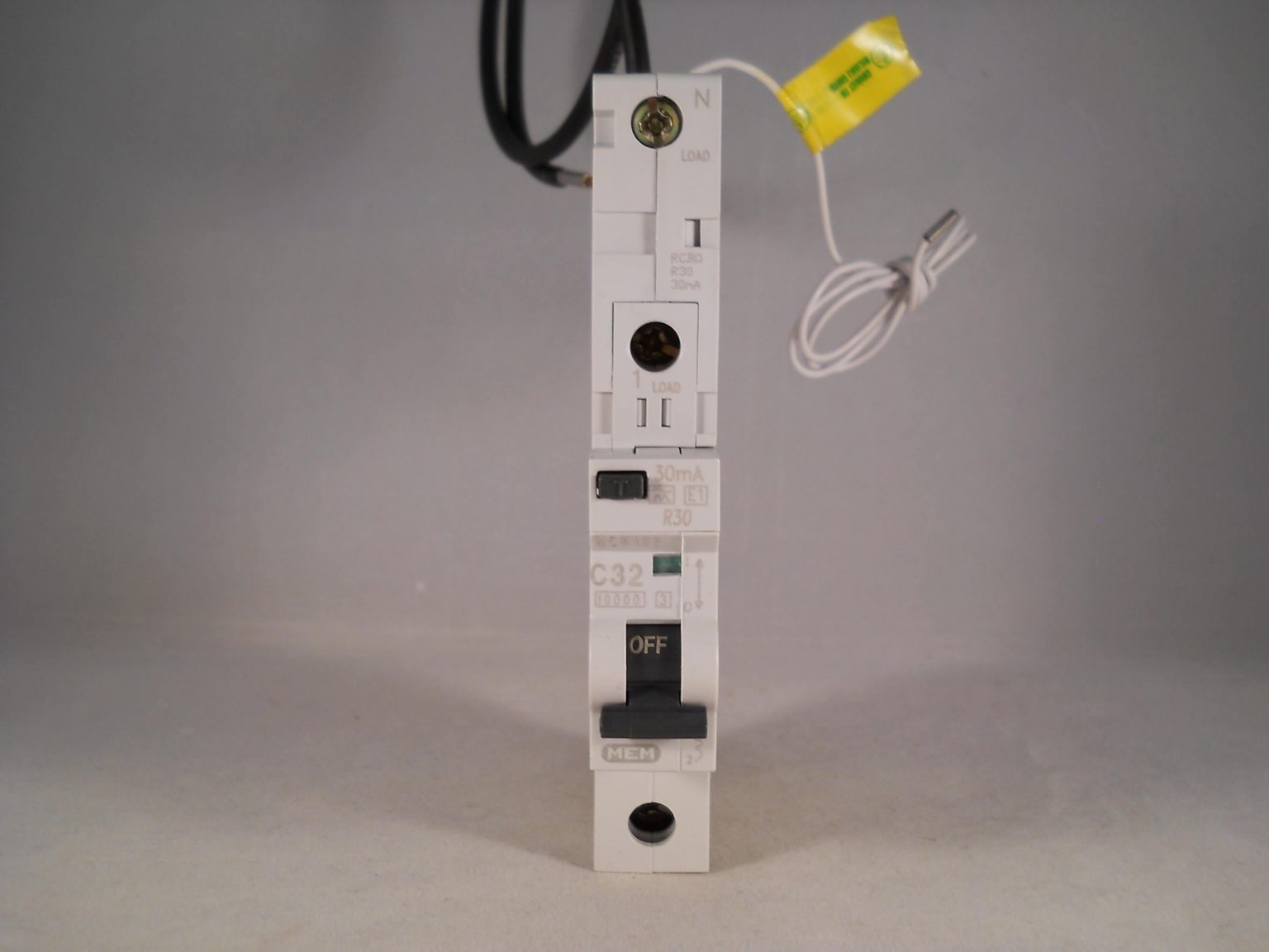 MEM Eaton RCBO 32 Amp 30mA Type C 32A MR30 POD Memshield 2 Memera ...