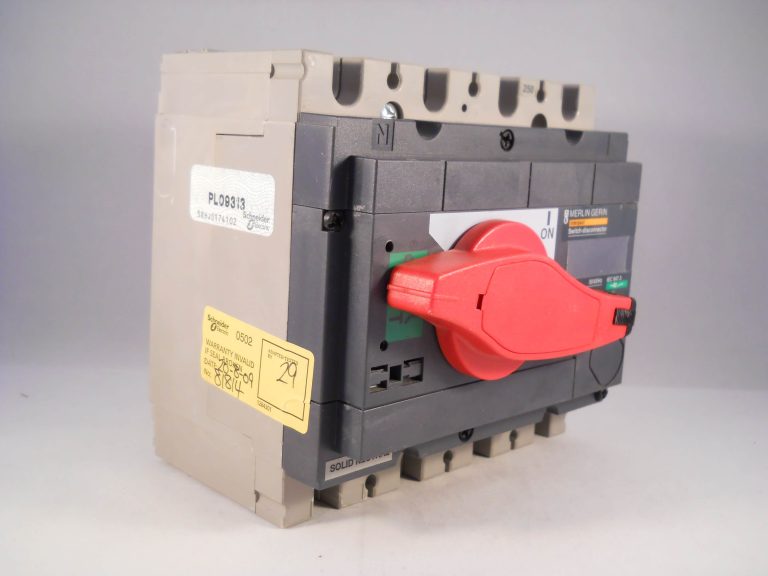 Merlin Gerin 250 Amp Four Pole Switch Disconnector 250A TPN Isolator ...