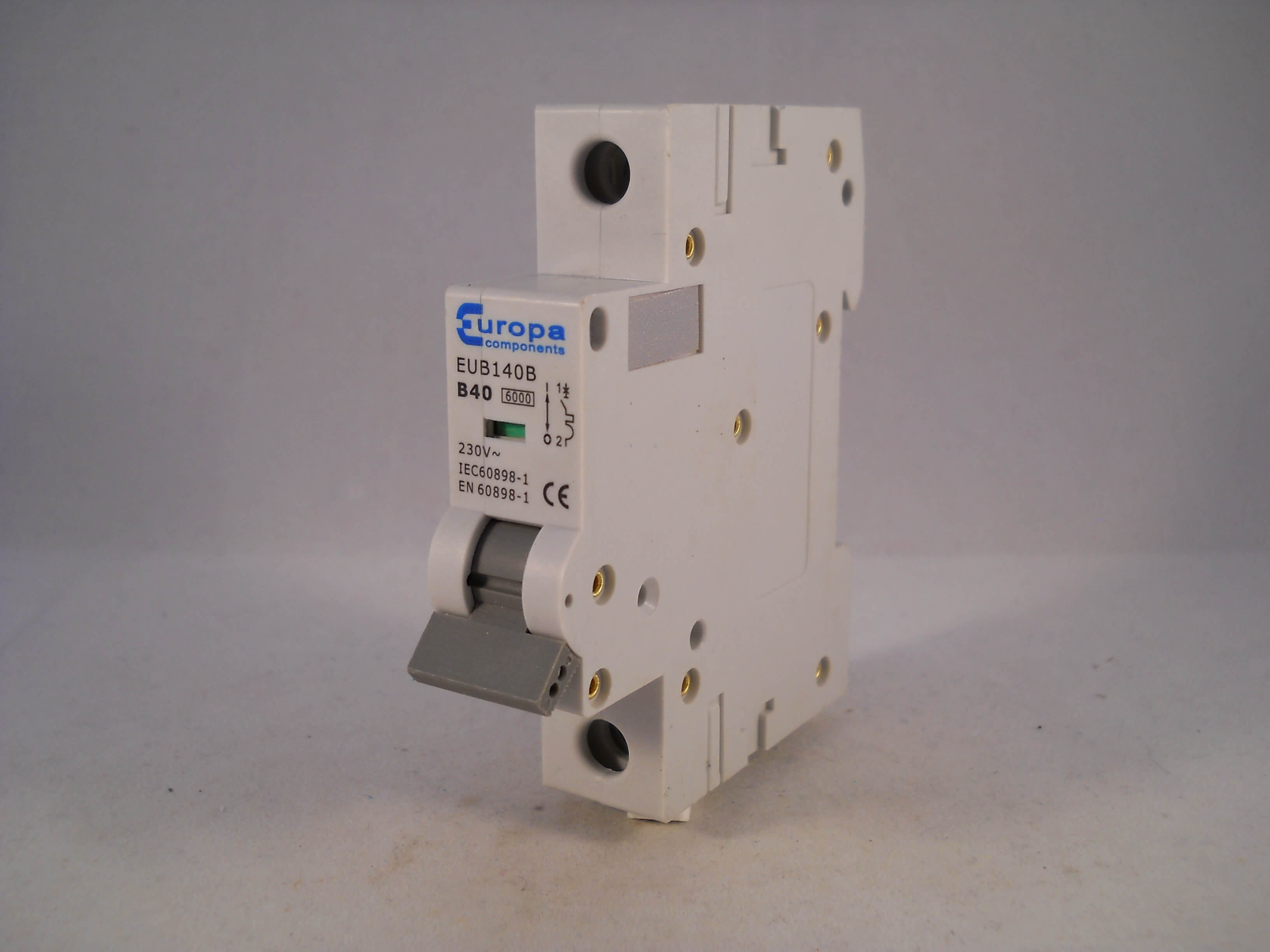 Europa MCB 40 Amp Type B 40A Single Pole Circuit Breaker B40 EUB1 ...