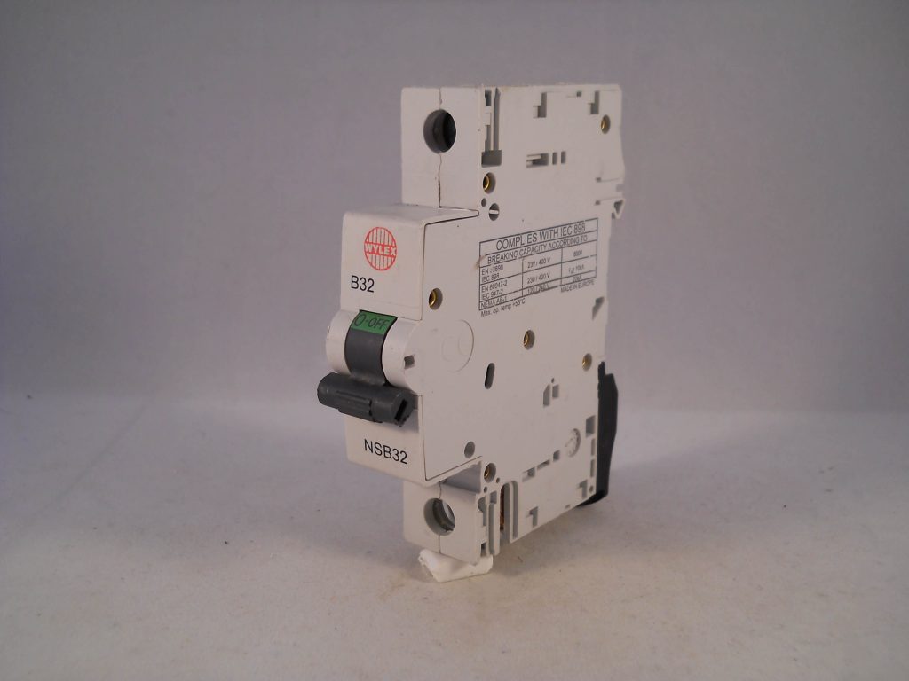 Wylex NSB MCB 32 Amp Single Pole Circuit Breaker Type B 32A NSB32 ...