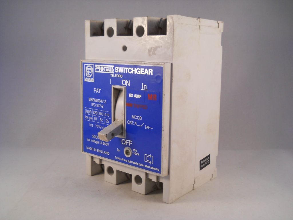 Proteus MCCB 63 Amp Triple Pole 3 Phase 63A Circuit Breaker Motor Rated ...