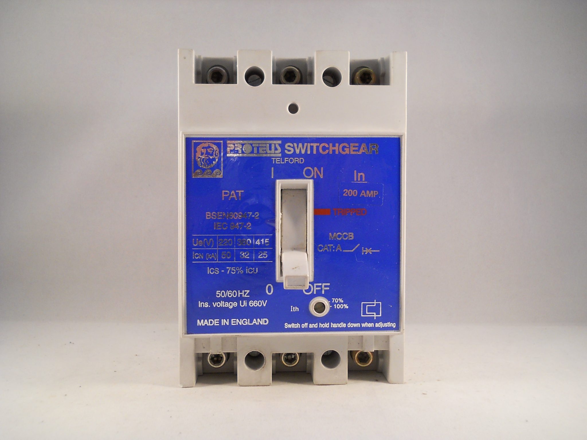 Proteus MCCB 200 Amp Triple Pole 3 Phase 200A Circuit Breaker PAT200 ...