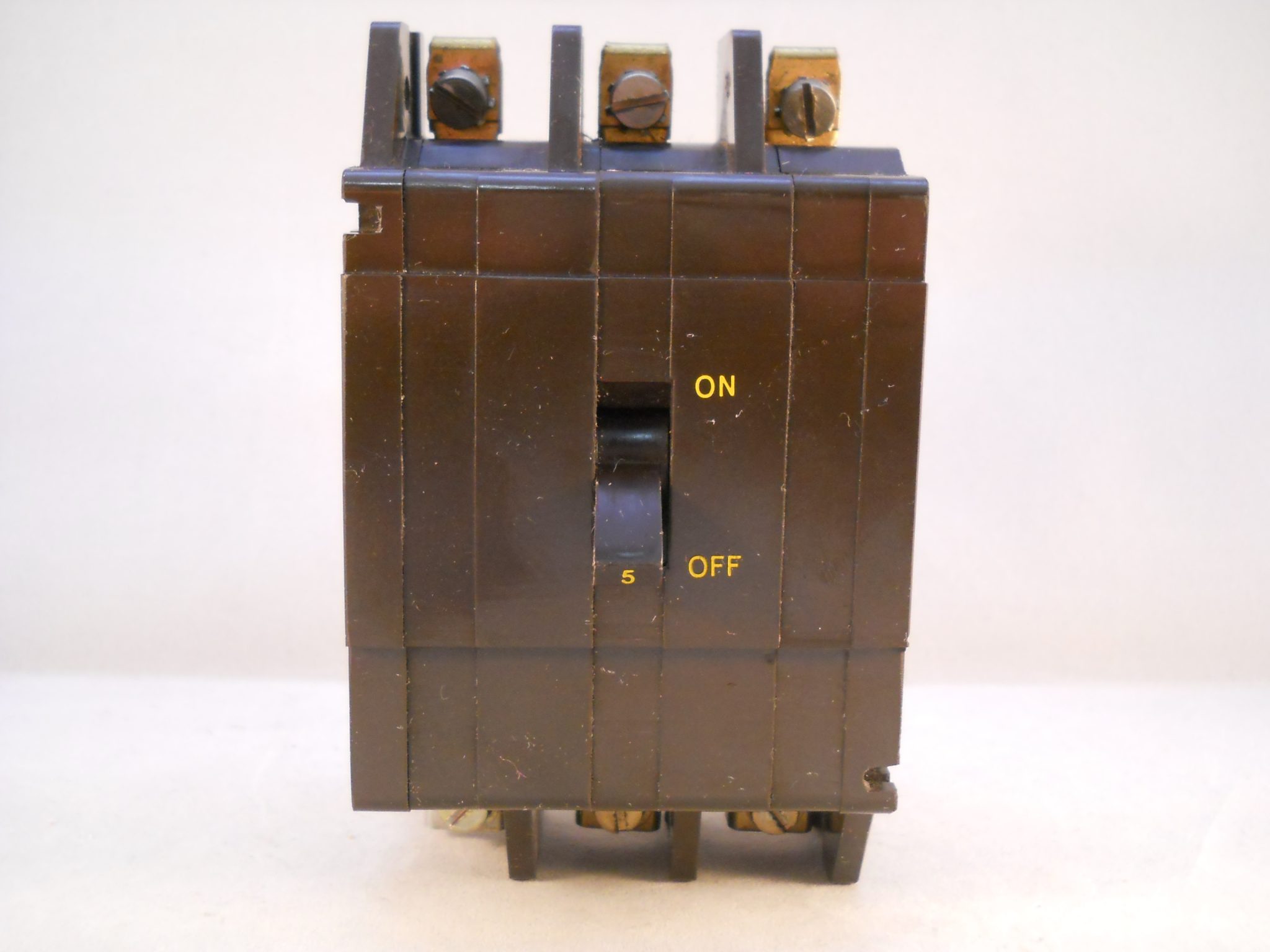Crabtree C50 MCB 5 Amp Type 2 5A Triple Pole 3 Phase Breaker C-50 53/05 ...