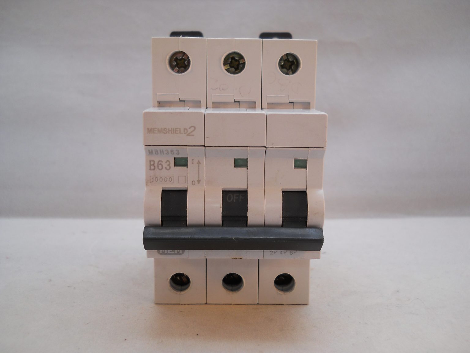 MEM MCB 63 Amp Triple Pole 3 Phase Breaker Type B 63A B63 Memshield 2 ...
