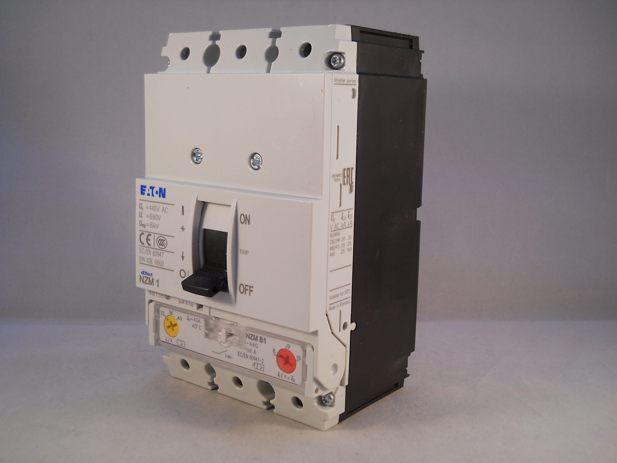 Eaton MEM MCCB 40 Amp Triple Pole 40A 3 Phase Memshield 3 NZMB1-A40 ...