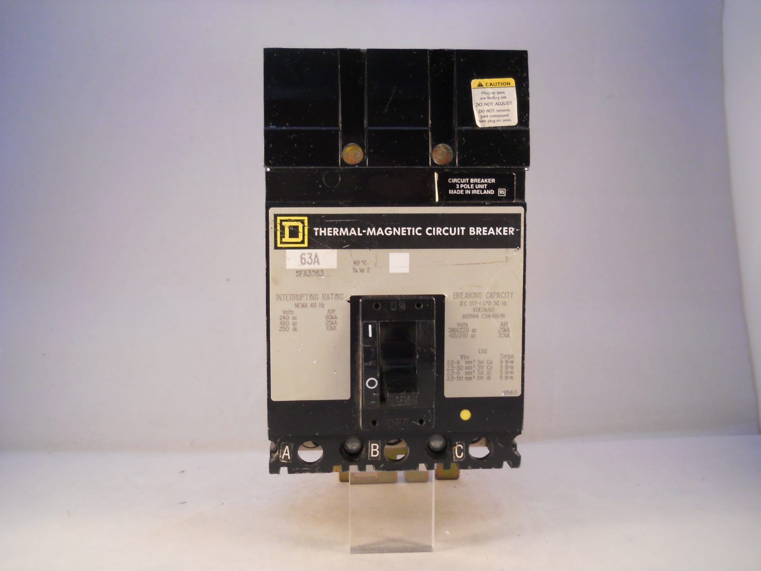 Square D MCCB 63 Amp Triple Pole 3 Phase 63A Series 2 i-Line Breaker ...