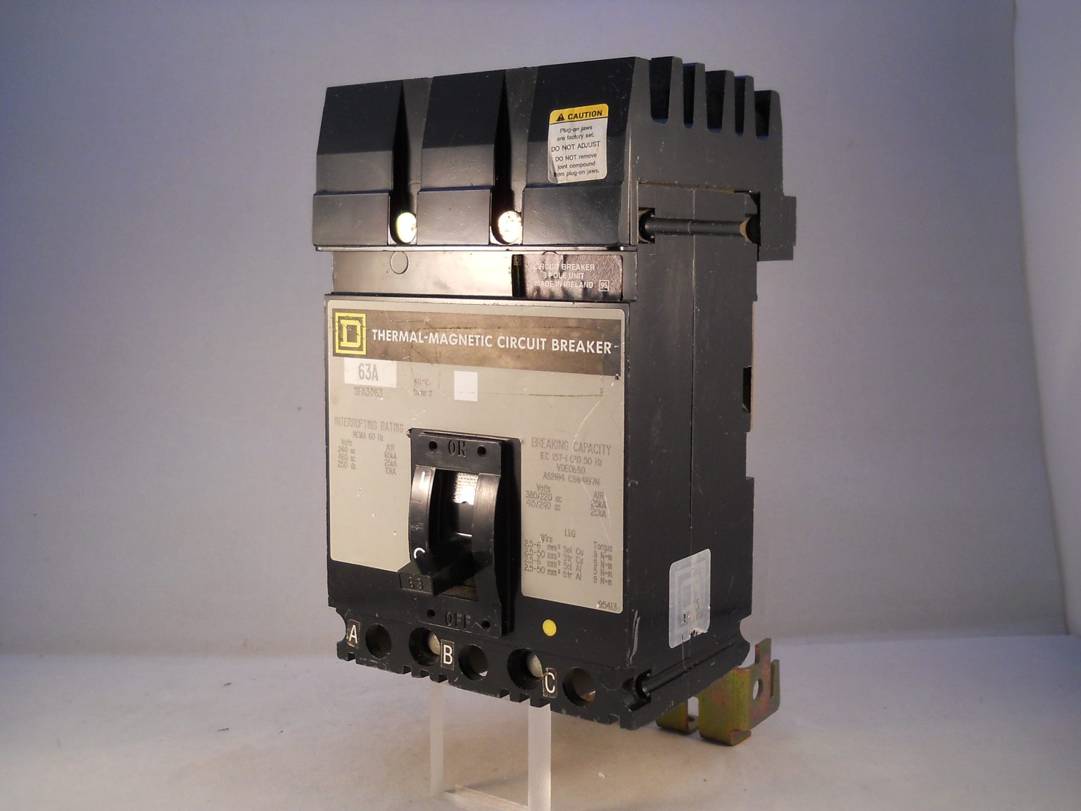 Square D MCCB 63 Amp Triple Pole 3 Phase 63A Series 2 i-Line Breaker ...