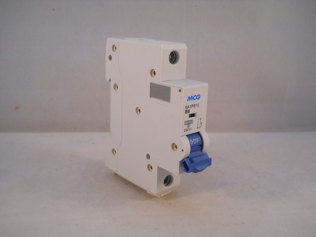 MCG MCB 6 Amp Single Pole Circuit Breaker Type B 6A B6 6A1PB10 ...