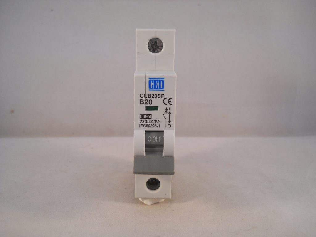 CED MCB 20 Amp Type B 20A Single Pole Circuit Breaker B20 Axiom CUB20SP ...