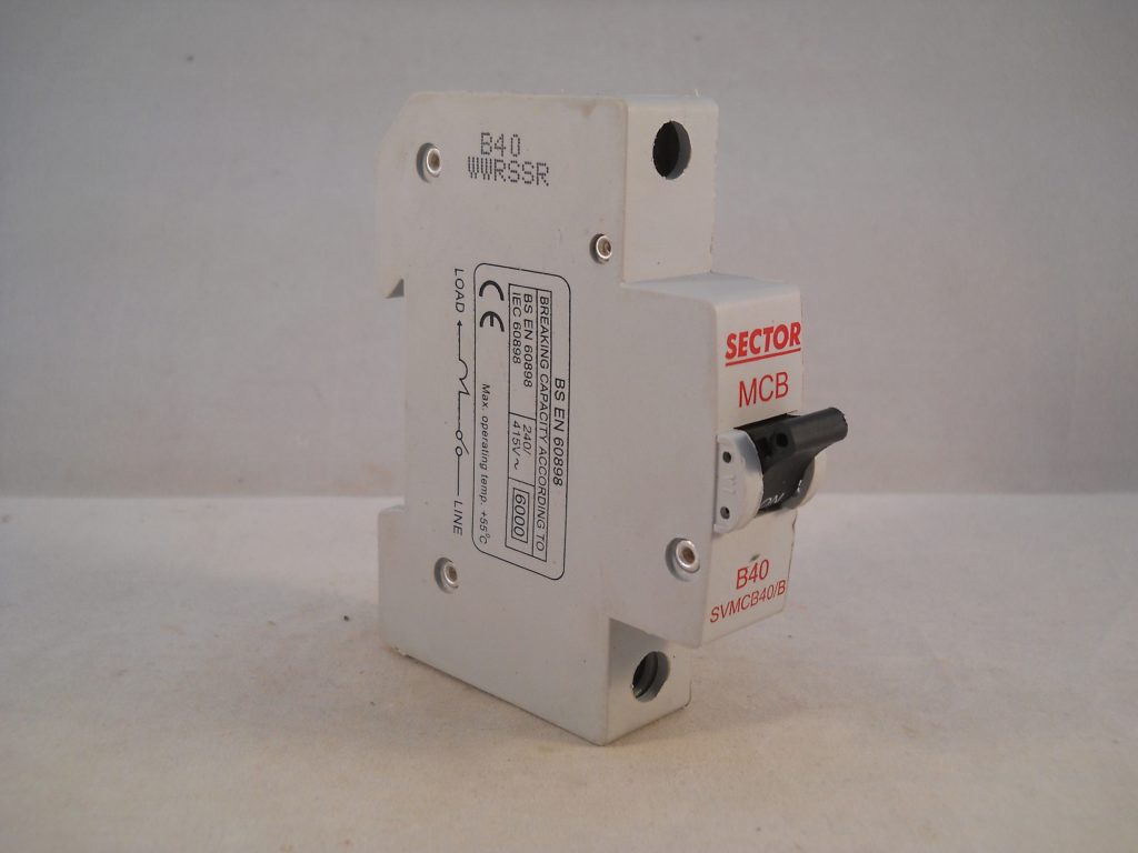 Sector MCB 40 Amp Type B 40A Single Pole Circuit Breaker SVMCB40/B ...