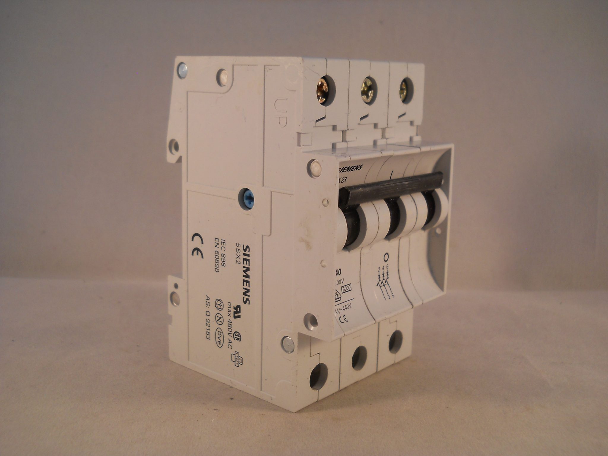 Siemens MCB 40 Amp 5SX23 Type C Triple Pole 40A 3 Phase Circuit Breaker ...