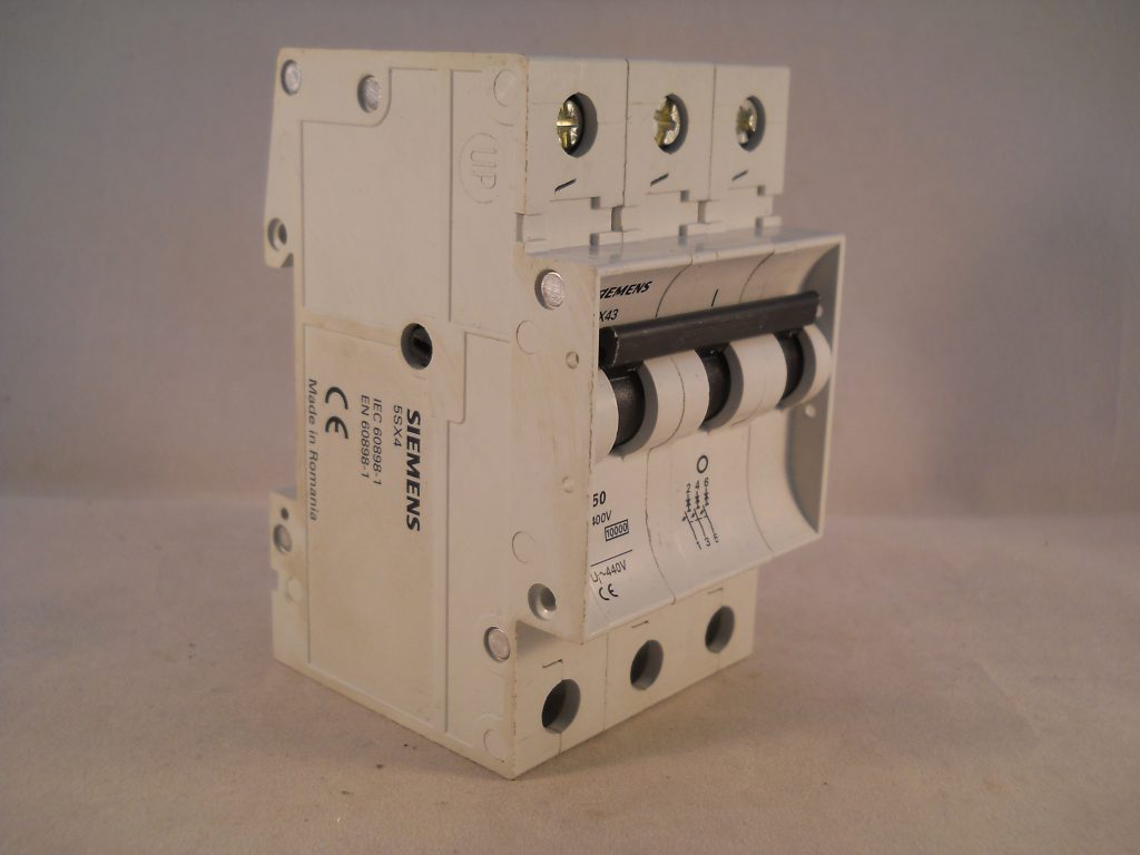 Siemens MCB 50 Amp 5SX43 Type C Triple Pole 50A 3 Phase Circuit Breaker ...