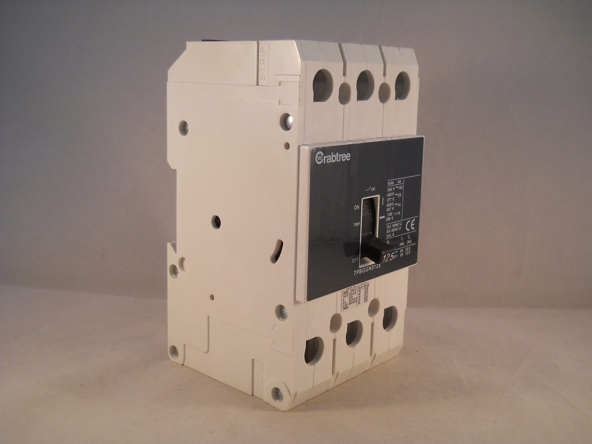 Crabtree Powerstar MCCB 125 Amp Triple Pole 3 Phase 125A GG Frame ...